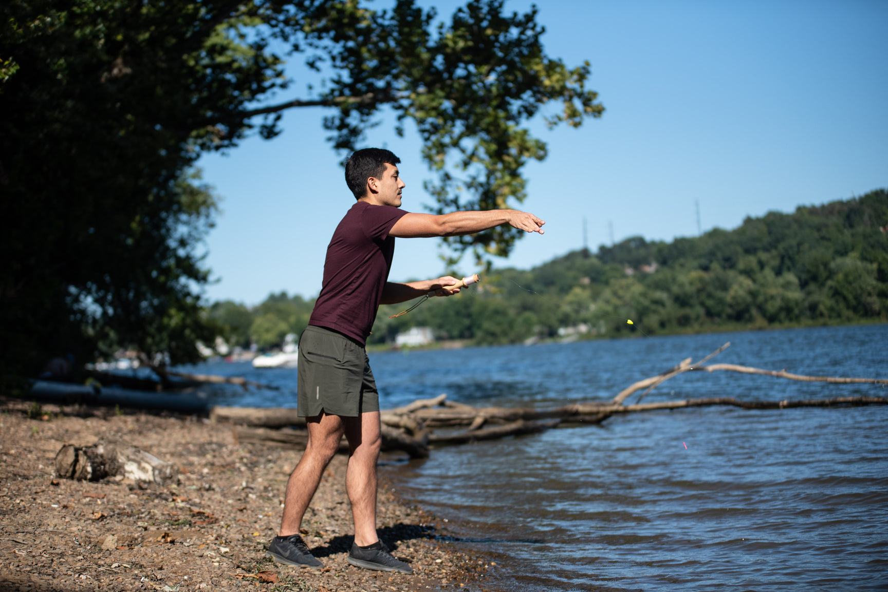 The Basics: Fishing with the Daggerfish, Straight Out of the Box