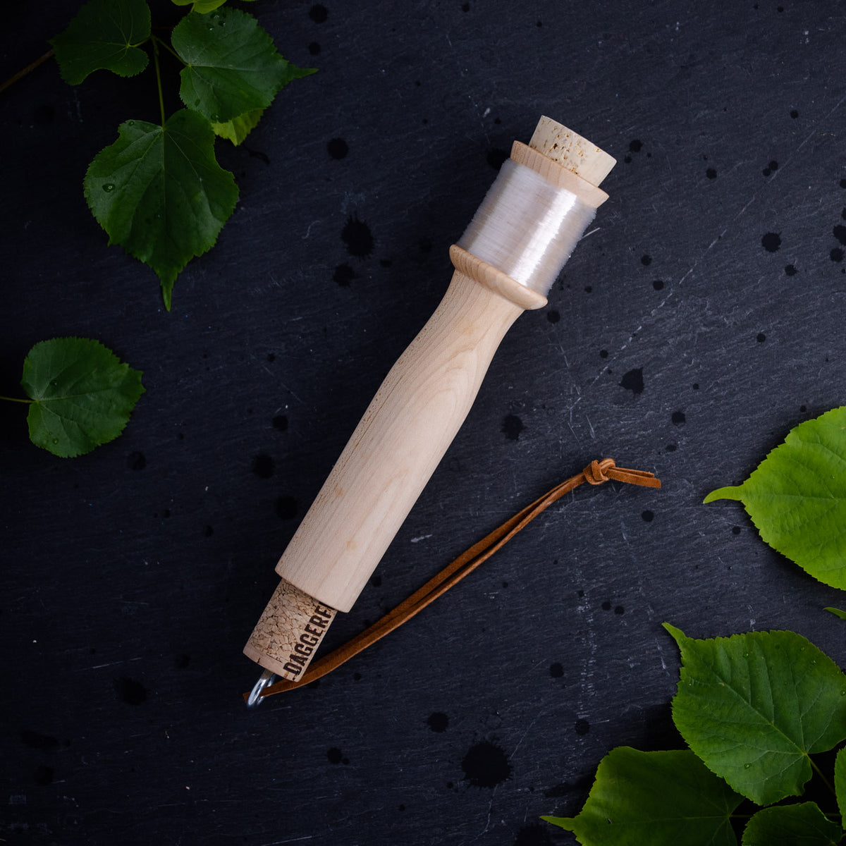 Maple Hand-Fishing Reel & Hand-Line Fishing Kit | Daggerfish